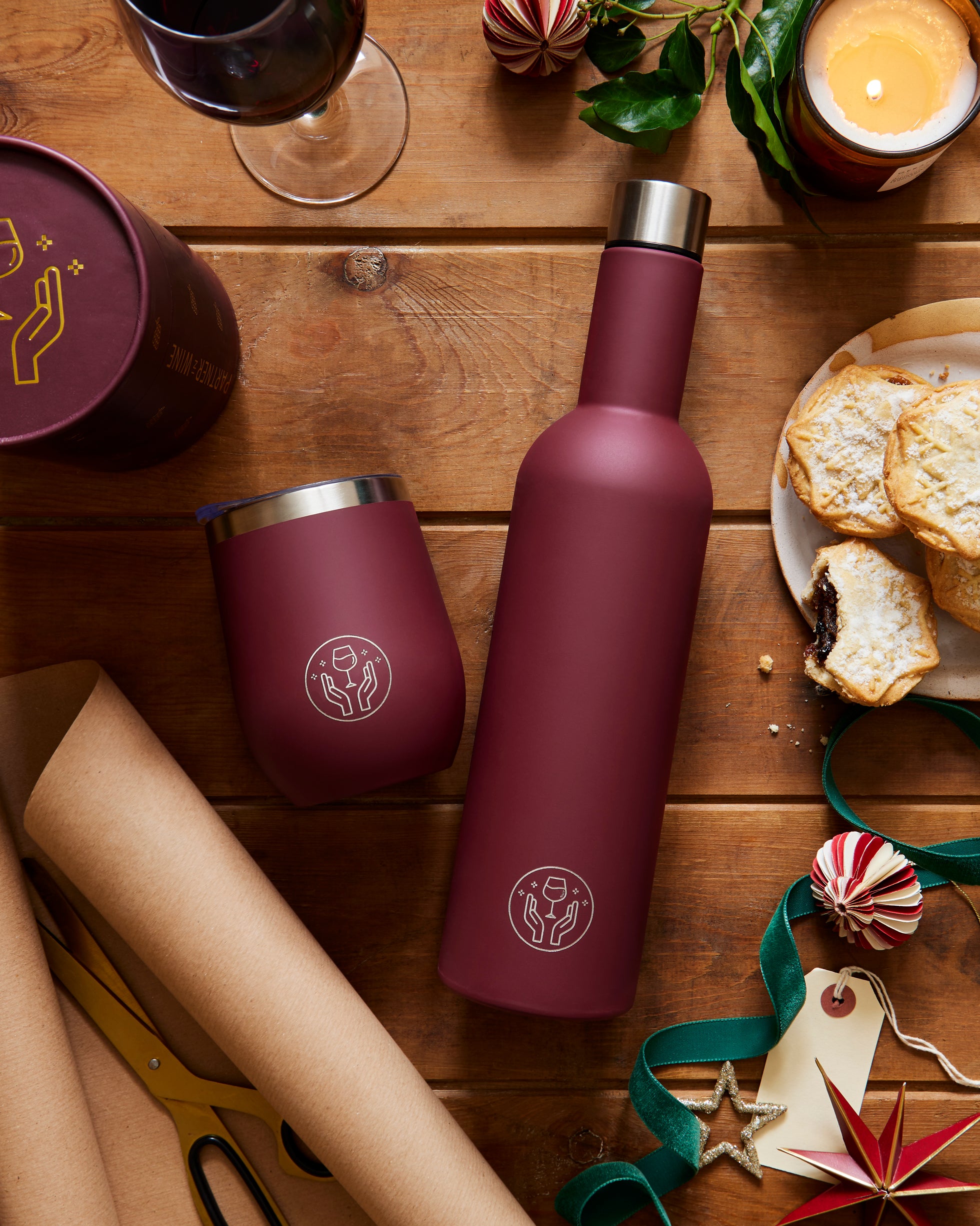 Burgundy Insulated Wine Bottle | Partner in Wine